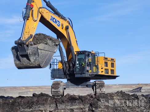 直面恶劣工况，征服煤山矿海，徐工XE950DA劈面来战！_匠客工程机械